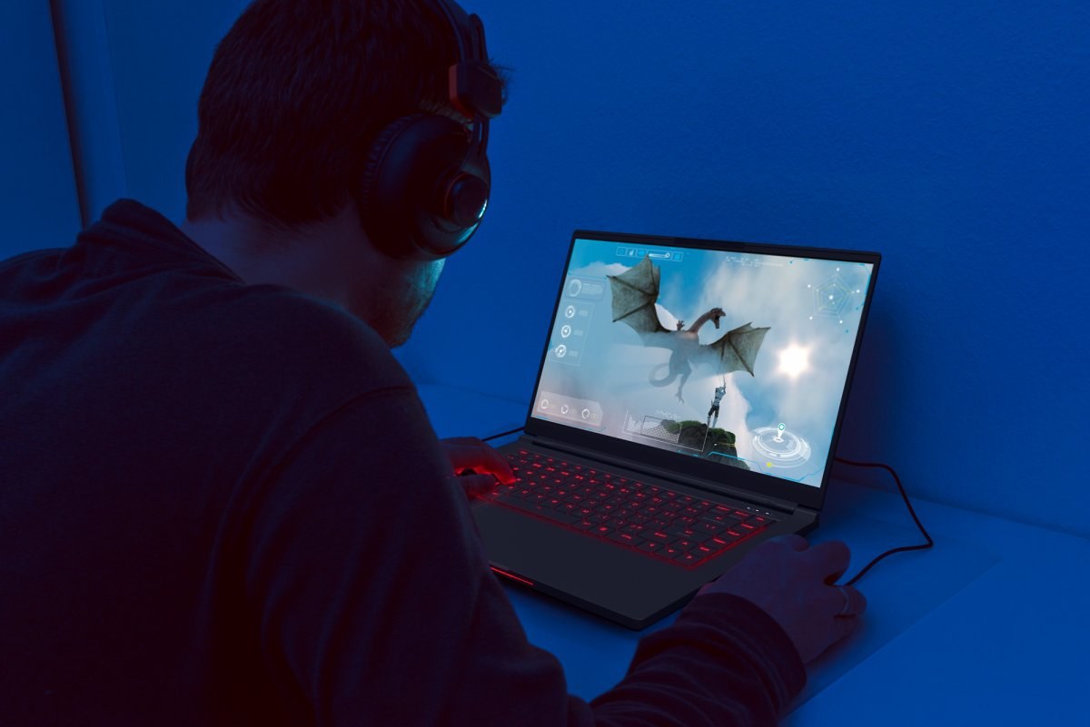 Intel NUC X15 Laptop Kit, BKC71EBGU6000, čierny - notebook | VÝPREDAJ ...