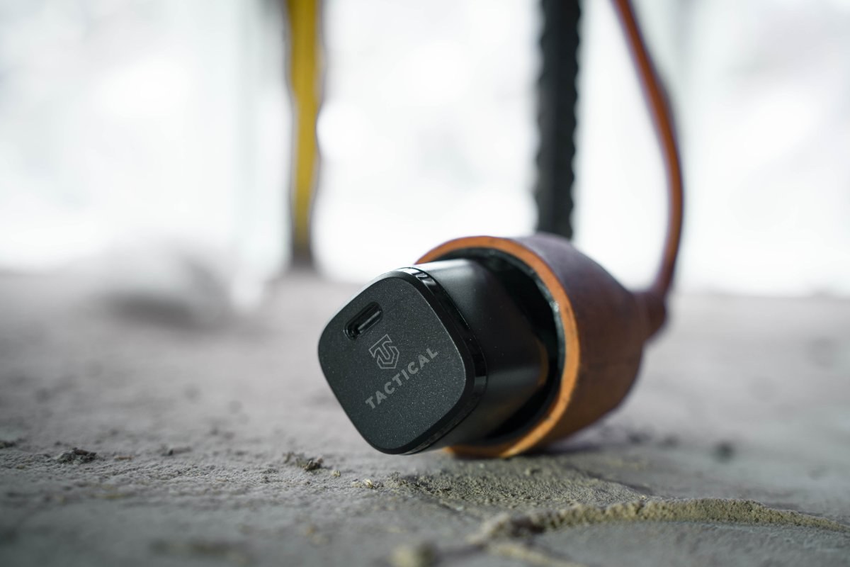 Tactical Base Plug Mini adaptér USB-C 20W, čierny | VÝPREDAJ